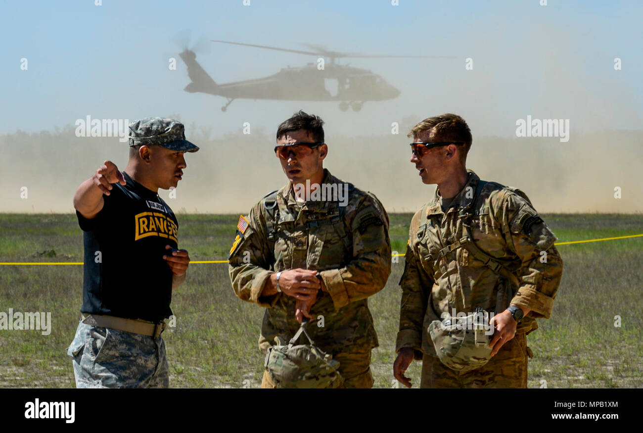 U s army staff sgt mitchell hi-res stock photography and images - Alamy