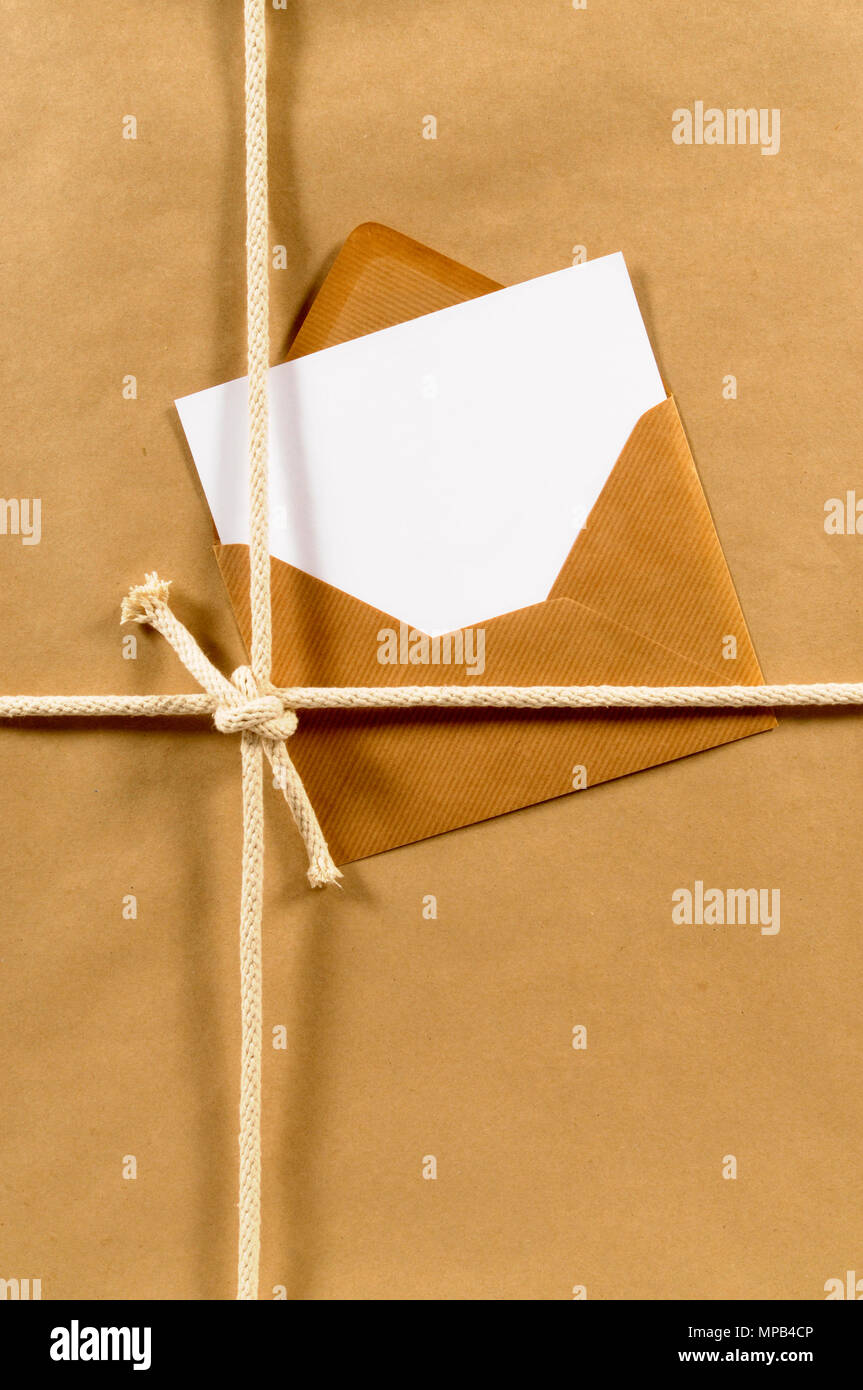 String and label hi-res stock photography and images - Alamy