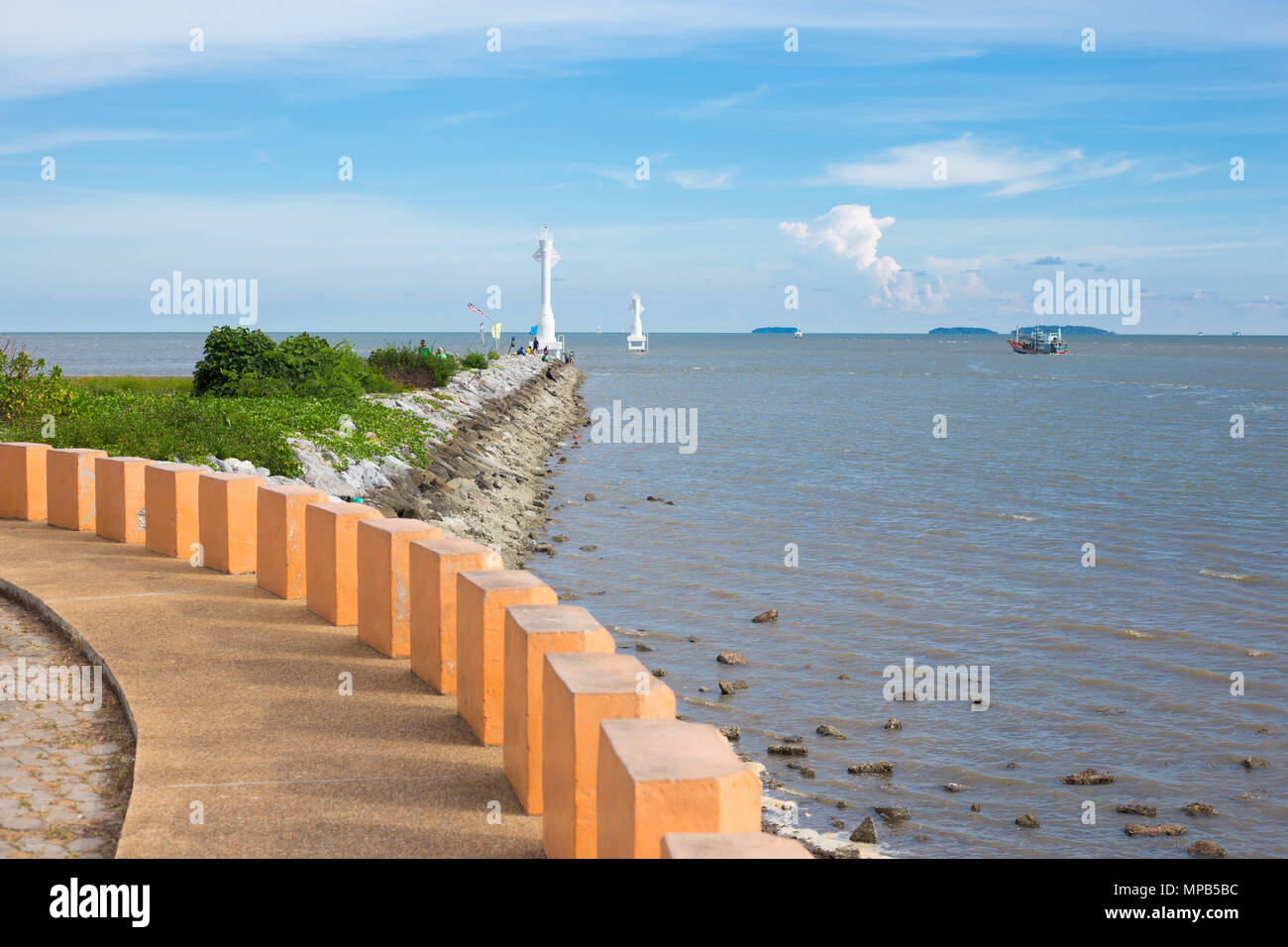 Lighthouse rayong hi-res stock photography and images - Alamy