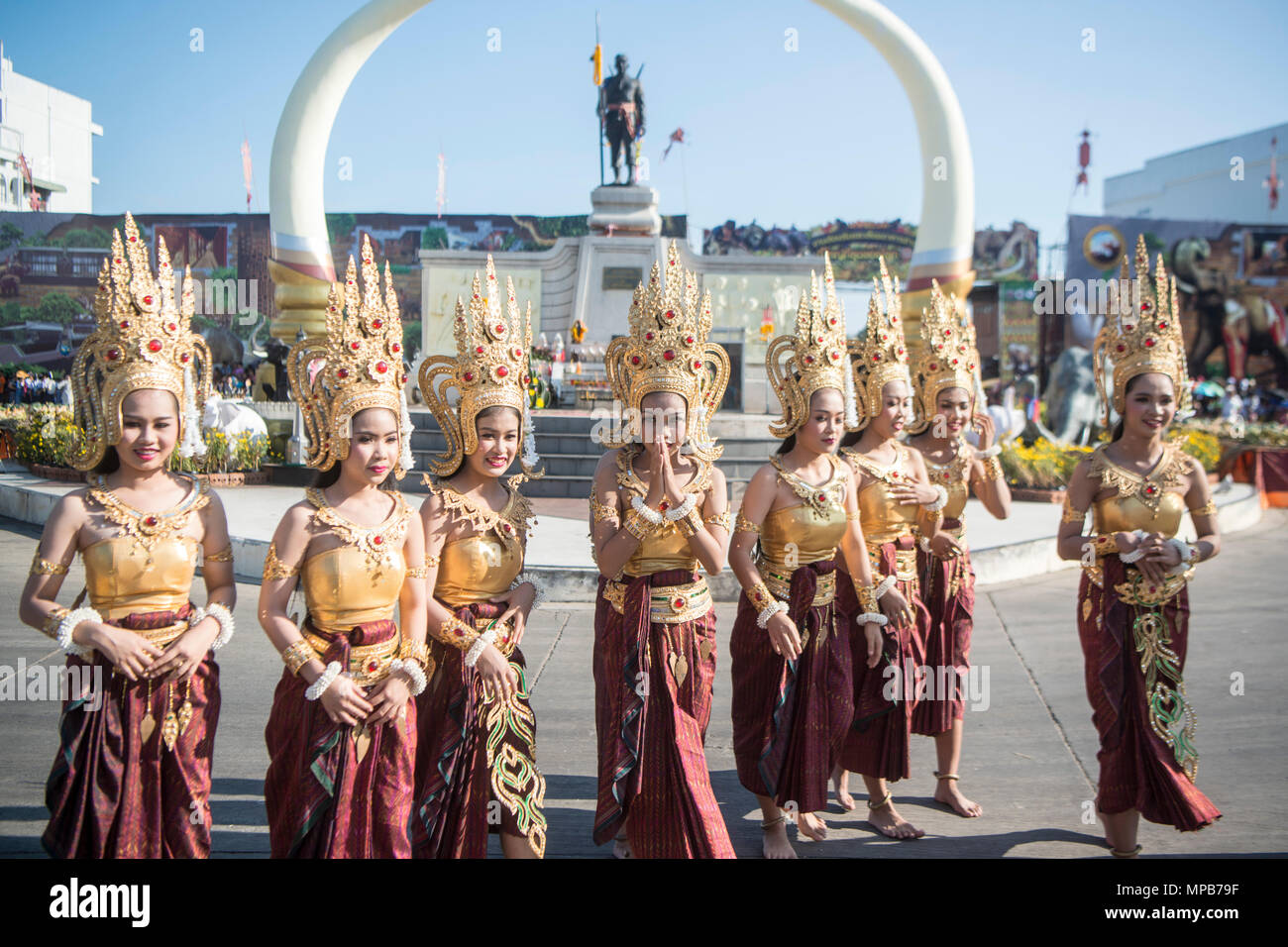 traditional thai Dance at the Phaya Surin Pakdee Monument at the traditional Elephant Round Up ...