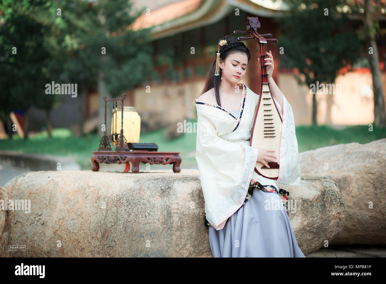 Girl pure hi-res stock photography and images - Alamy