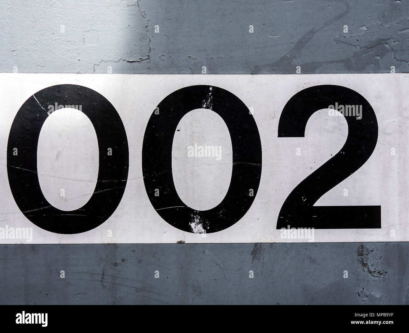 Graffiti number 2 hi-res stock photography and images - Alamy