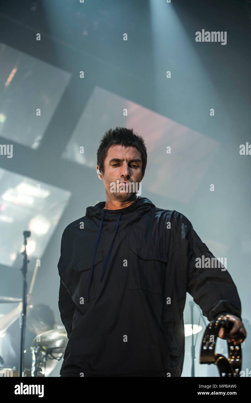Liam gallagher hi-res stock photography and images - Alamy
