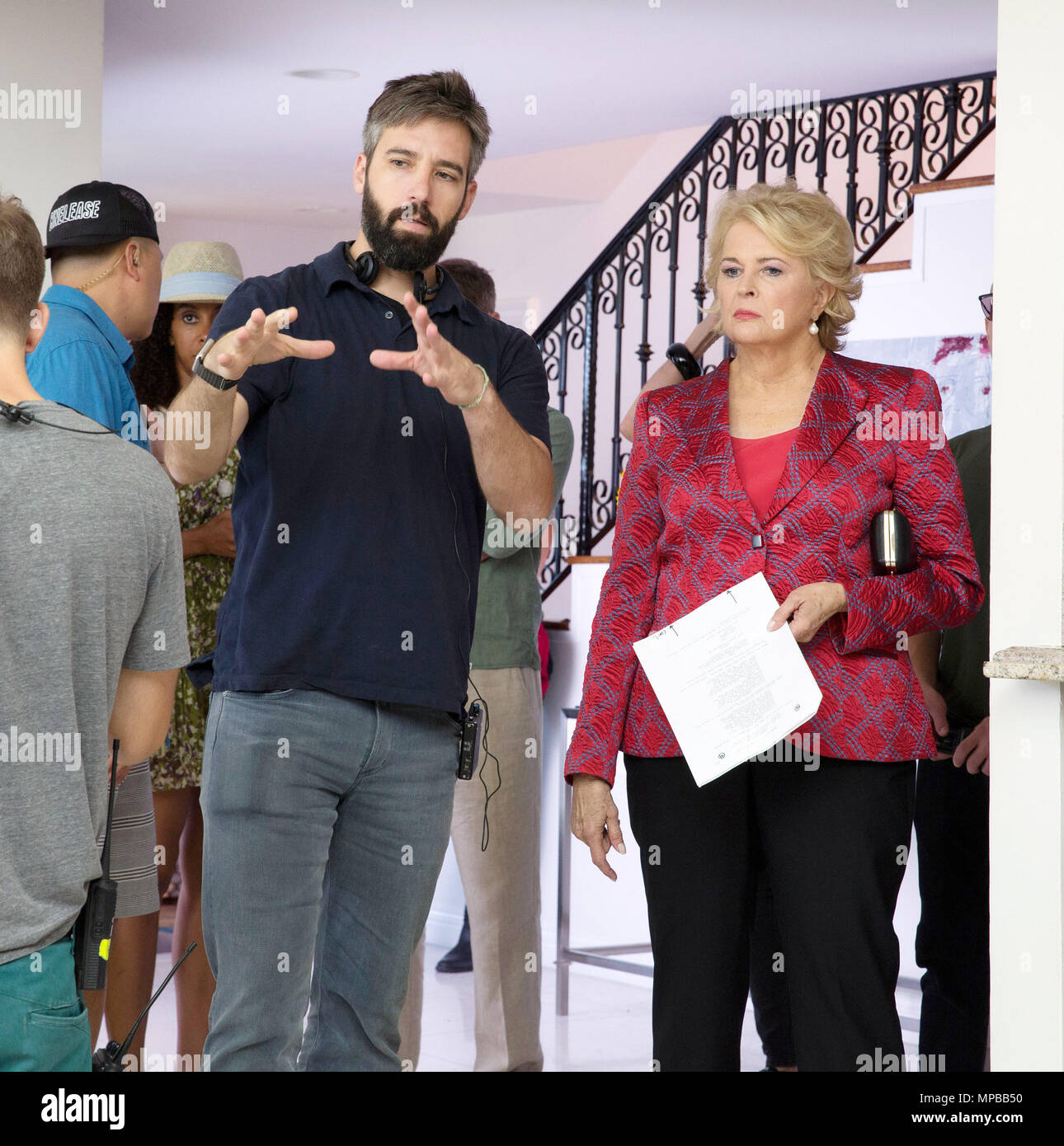 BOOK CLUB, from left: director Bill Holderman, Candice Bergen, on set ...