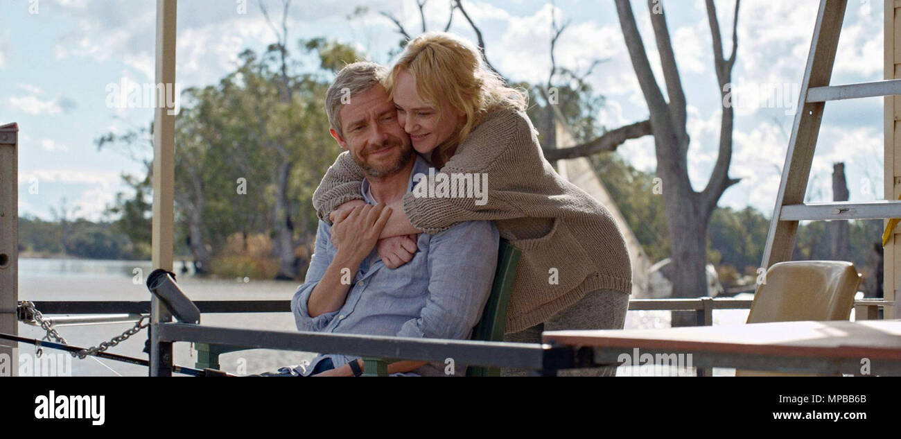 CARGO, l-r: Martin Freeman, Susie Porter, 2017. © Netflix/courtesy ...