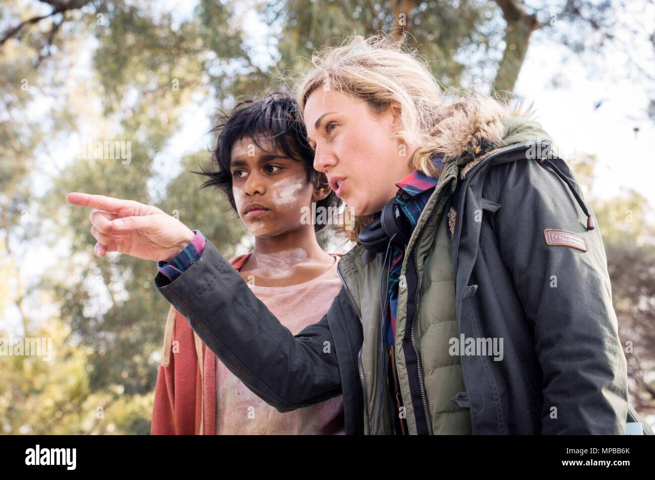 CARGO, l-r: Simone Landers, director Yolanda Ramke on set, 2017. ph ...