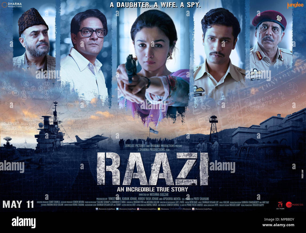 RAAZI, Indian poster, from left, Rajit Kapoor, Jaideep Ahlawat, Alia ...