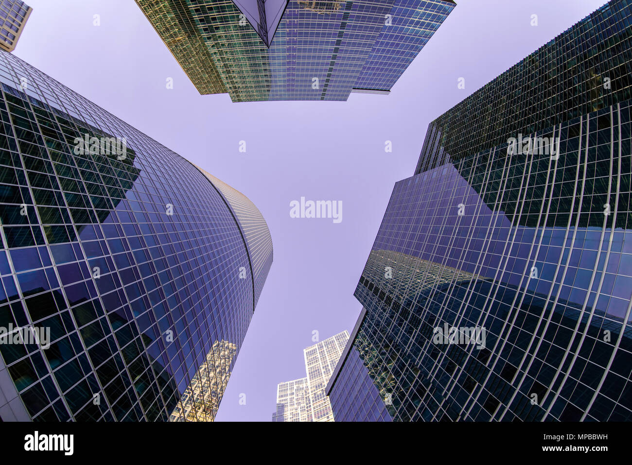 Glass office facade facades hi-res stock photography and images - Alamy