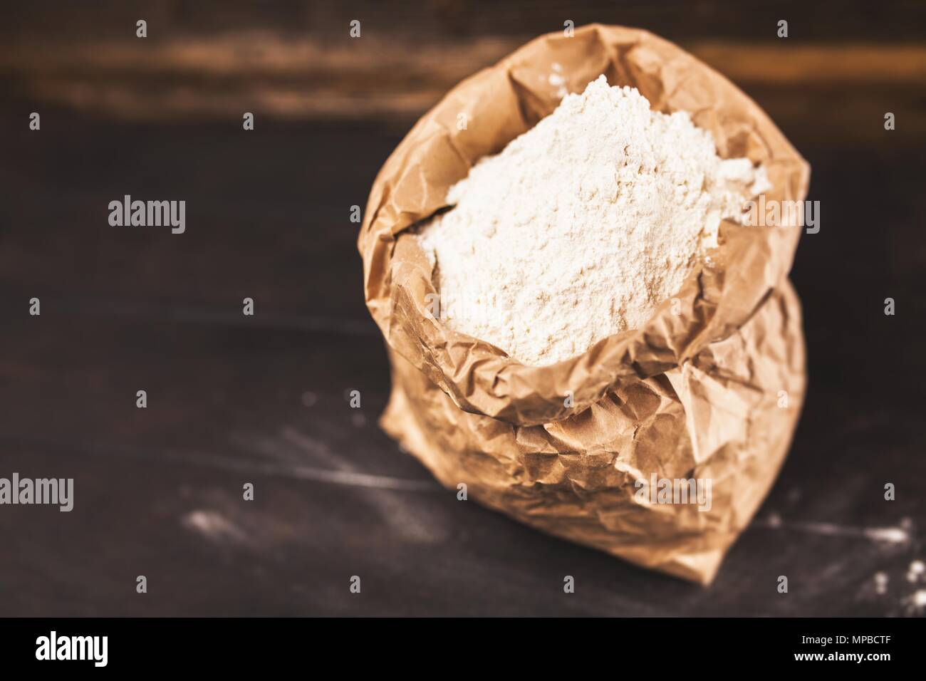 Bag of flour Stock Photo - Alamy