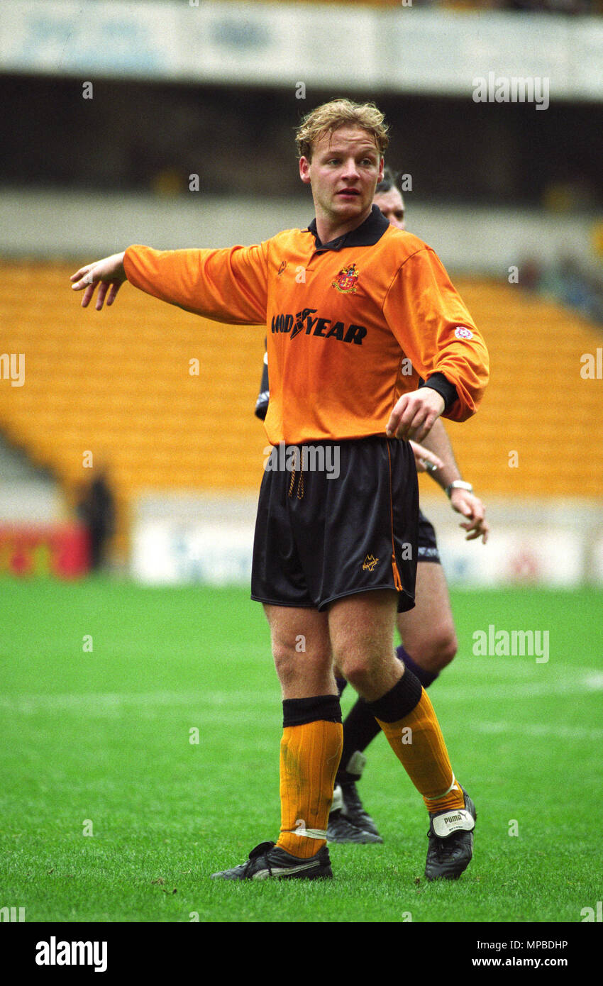 WOLVES V CHARLTON AT MOLINEUX 2/10/93 James Kelly Stock Photo - Alamy