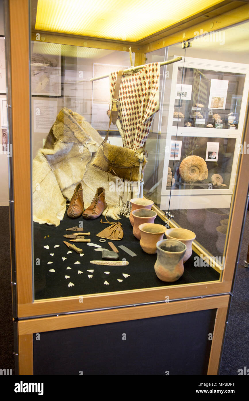 Neolithic pottery england hi-res stock photography and images - Alamy