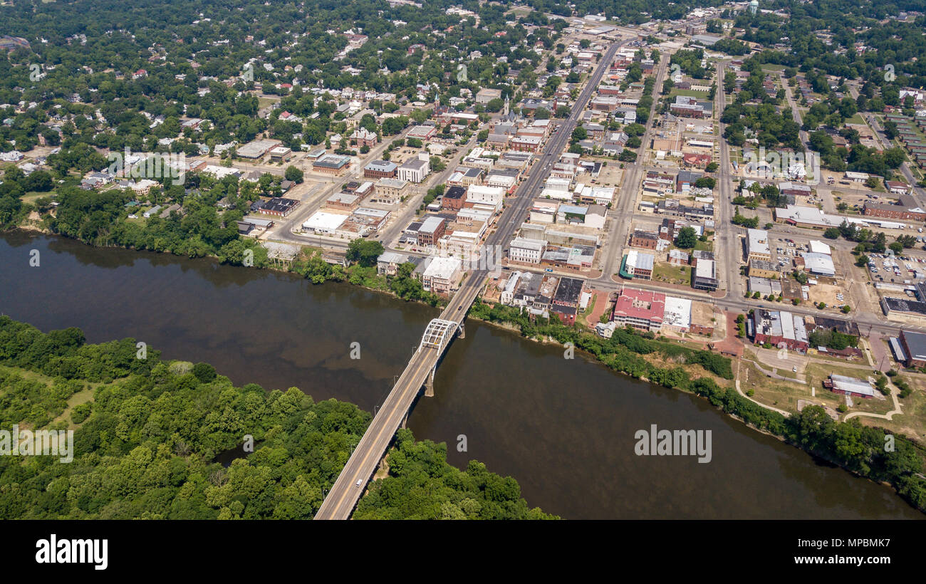 Edmund Pettus Bridge, Selma, Alabama, USA Stock Photo - Alamy