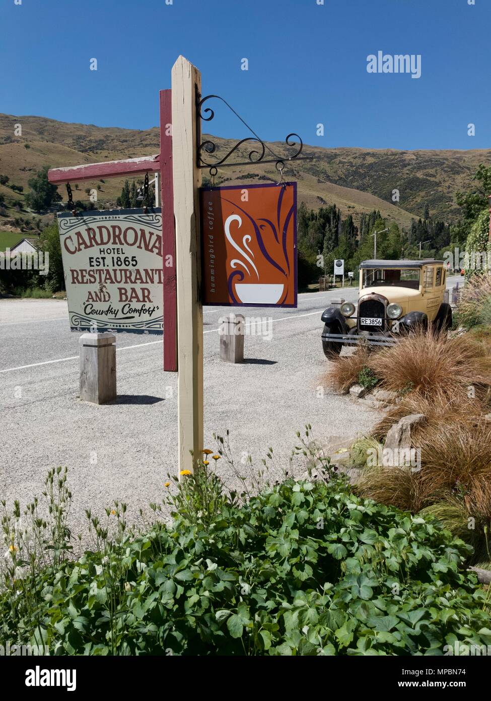 Cardrona, Otago, New Zealand - December 2017: Cardrona Hotel ...