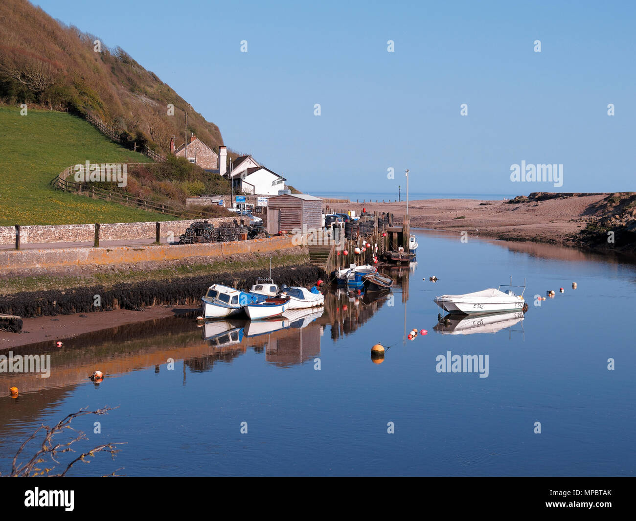 Axmouth harbour hi-res stock photography and images - Alamy