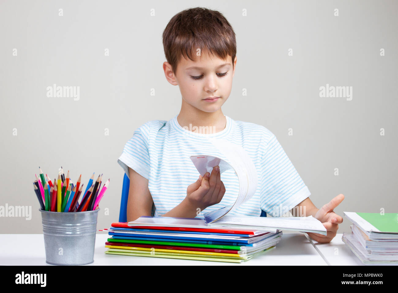 Homework tasks hi-res stock photography and images - Alamy