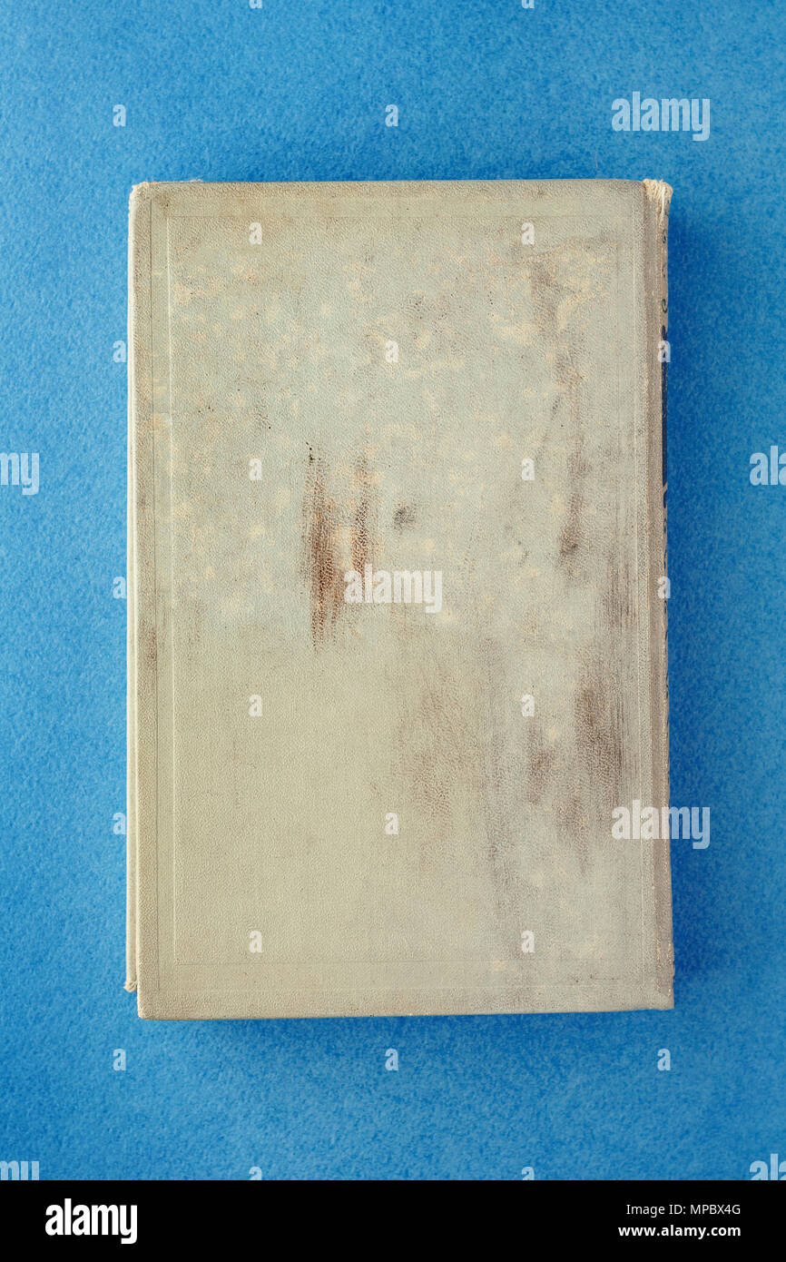 Blue background and place hi-res stock photography and images - Alamy