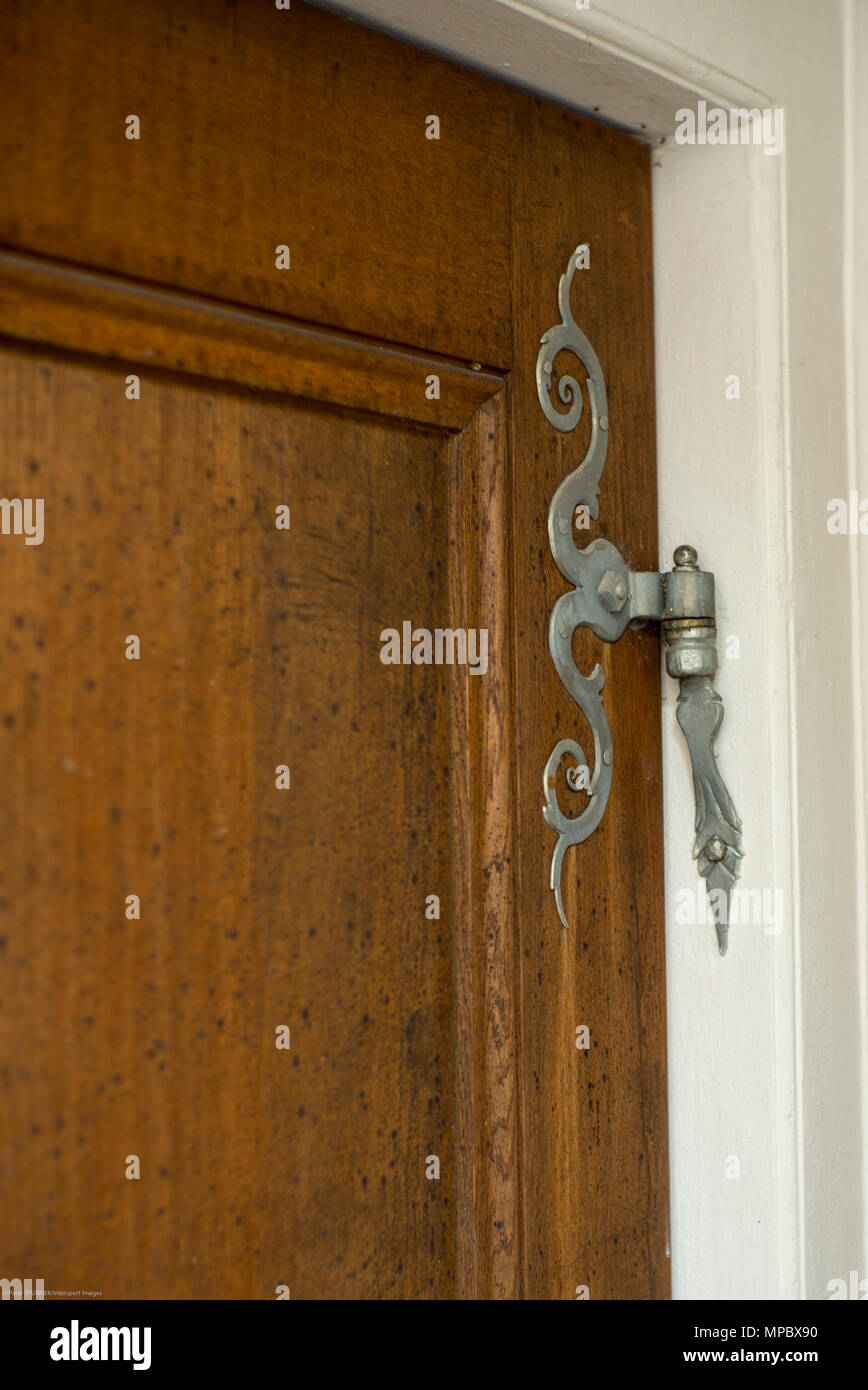 Fixed Hinge High Resolution Stock Photography and Images - Alamy
