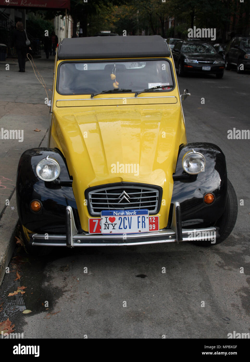 New York,USA-october 24,2007:The 2CV is a car from the French automaker ...