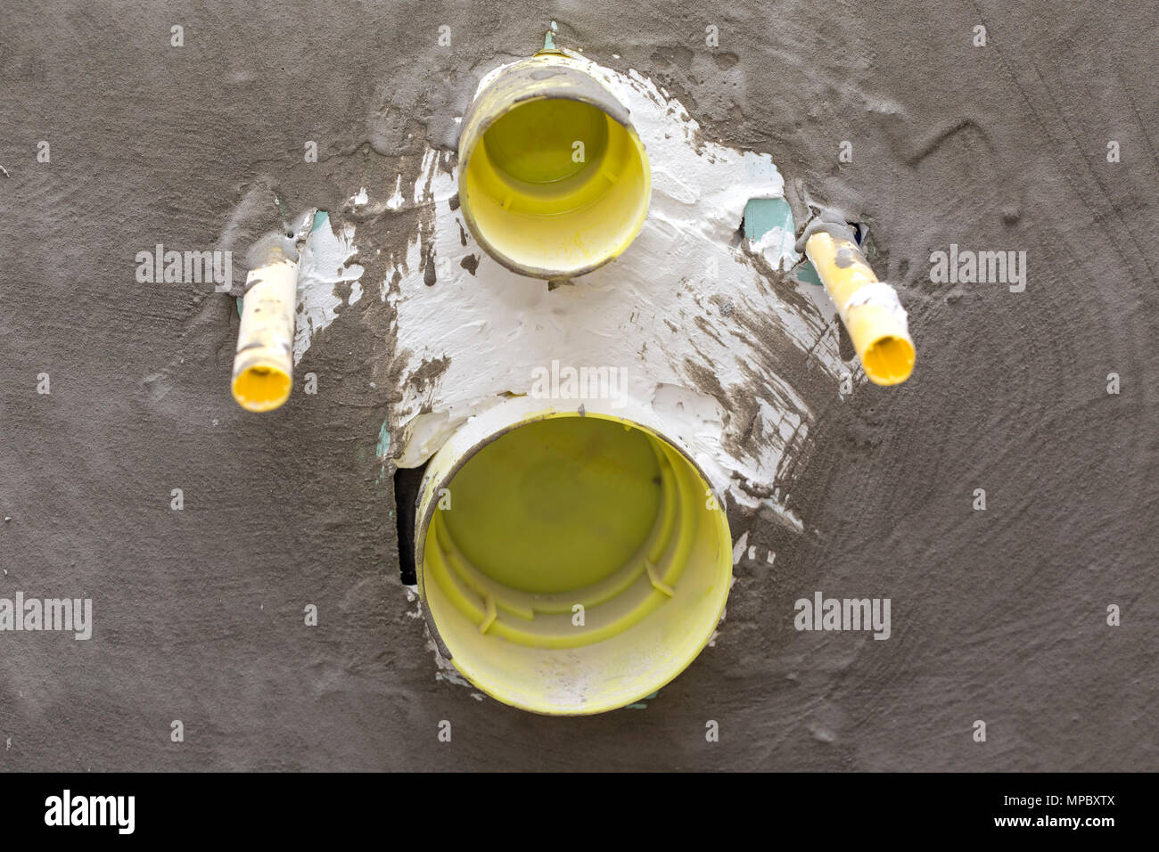 Details of pipes connection for mounting a suspended wc on the wall ...