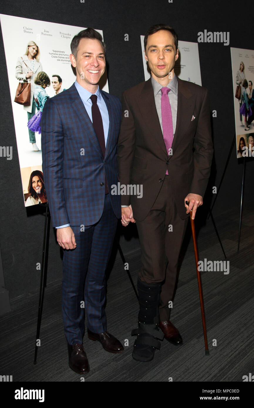 Actor jim parsons and todd spiewak hi-res stock photography and images ...