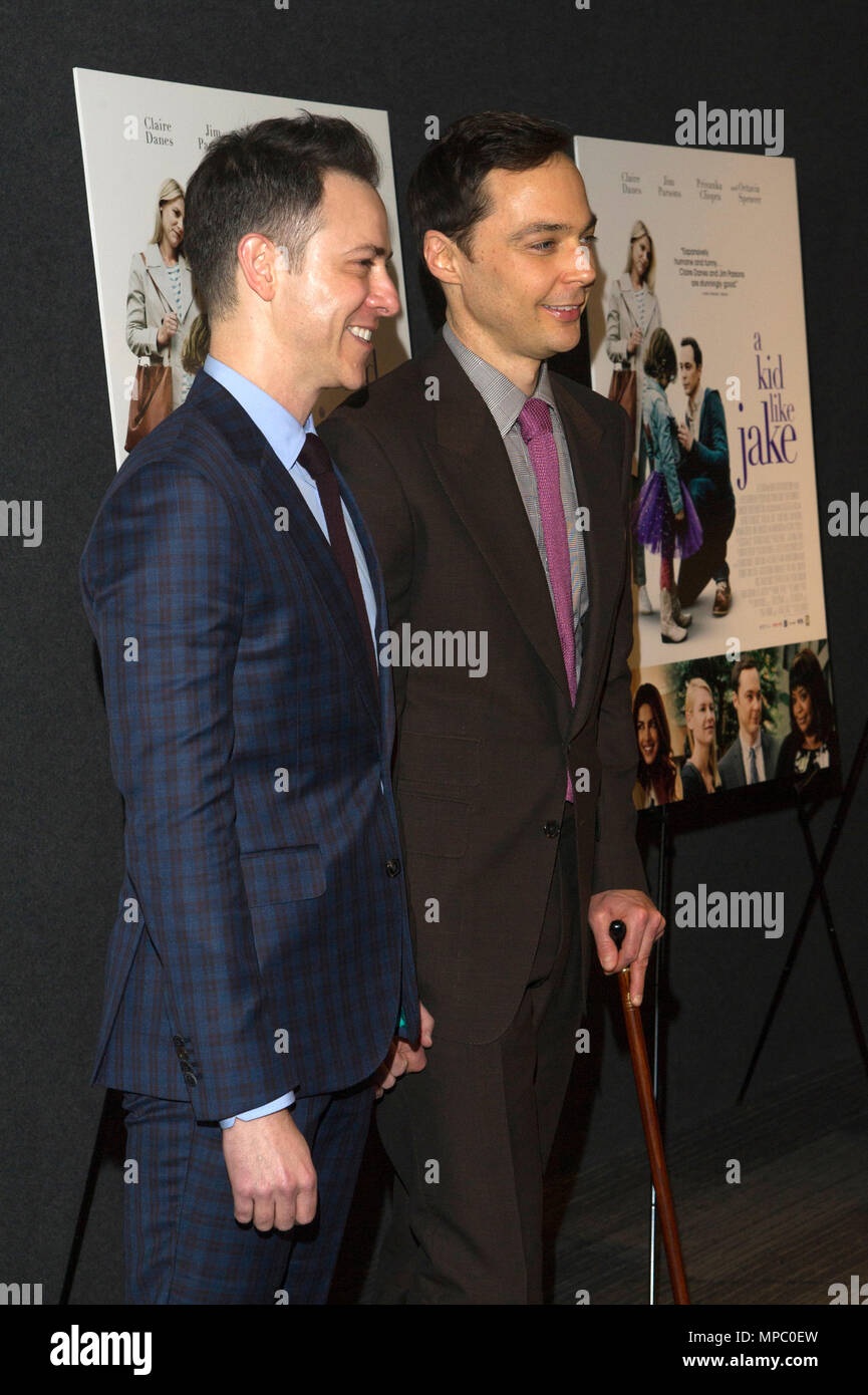 New York, USA. 21st May, 2018. Todd Spiewak (L) and actor Jim Parsons ...