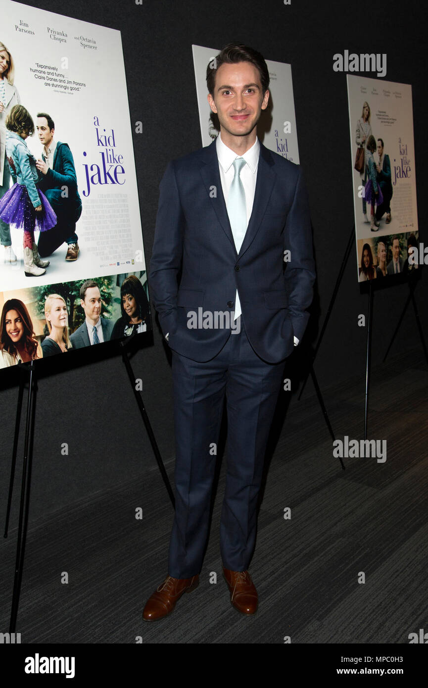 Daniel pearle hi-res stock photography and images - Alamy