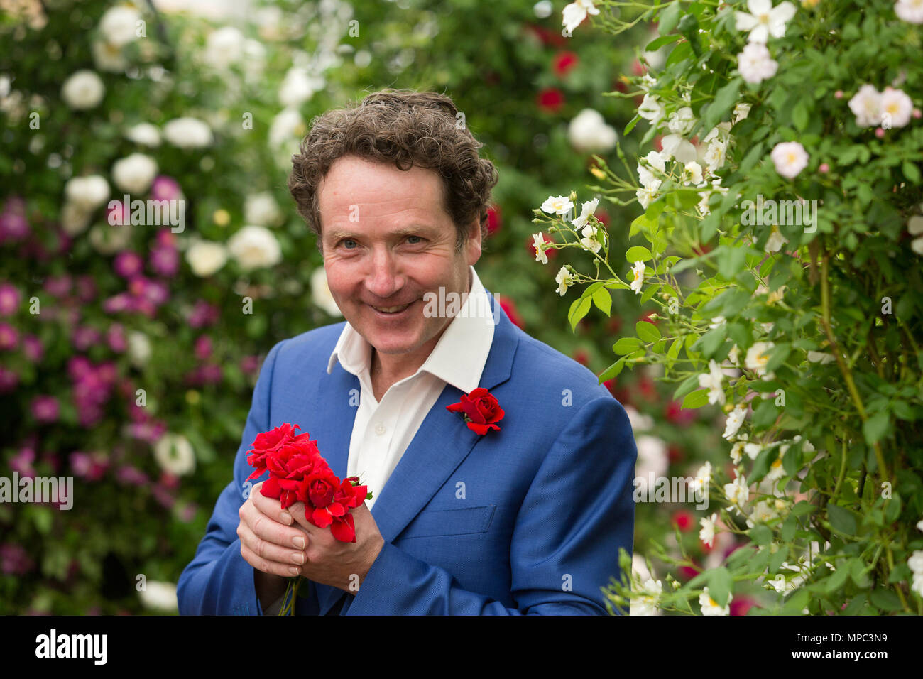 London, UK. 21st May 2018. Diarmuid Gavin holding 'Ely Cathedral' a new ...