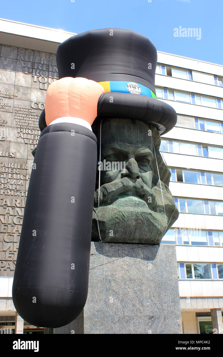 22 May 2018, Germany, Chemnitz: An inflatable top hat is on top of the ...