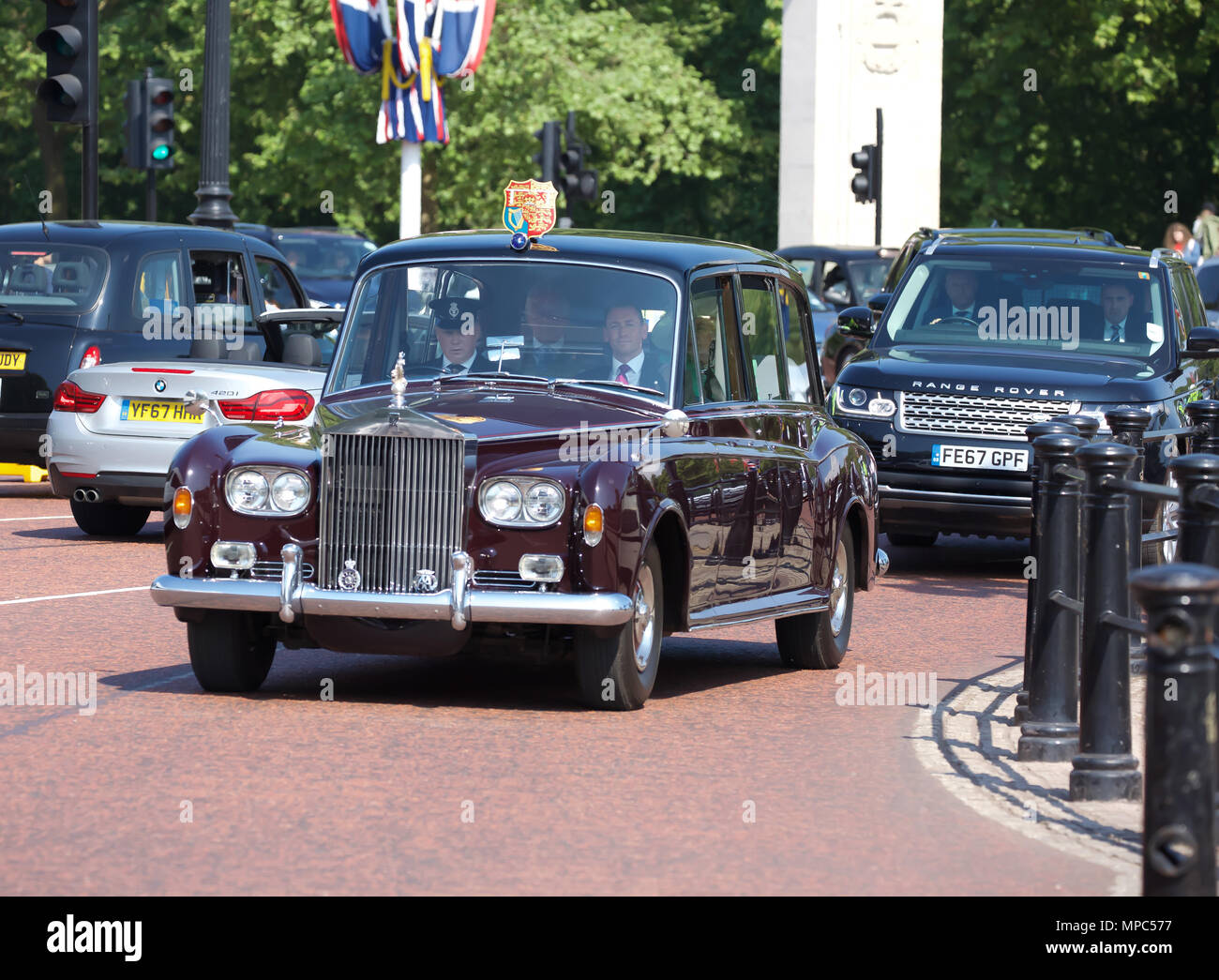 Royal cars hi-res stock photography and images - Alamy