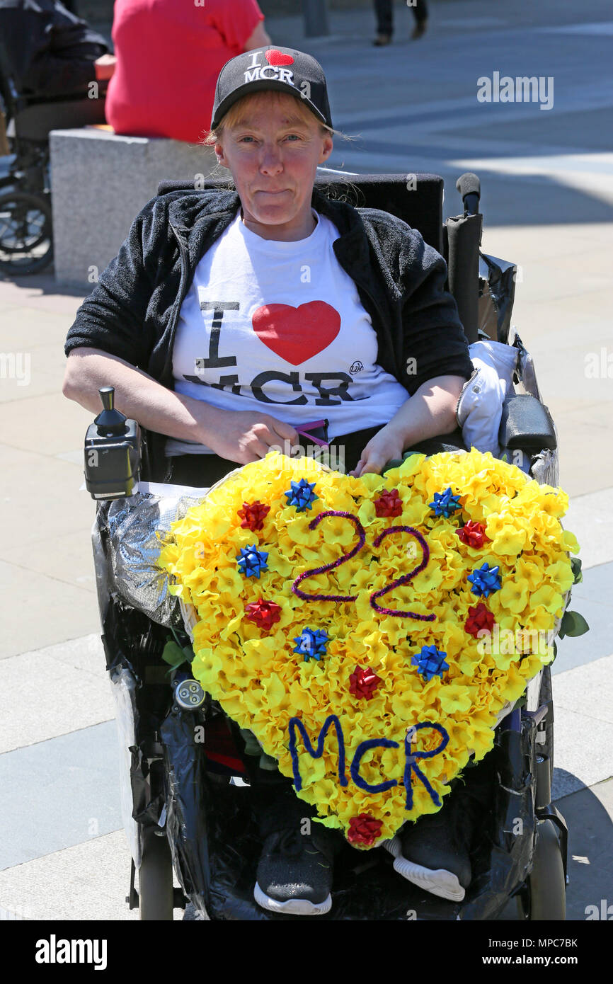 Mcr bees hi-res stock photography and images - Alamy