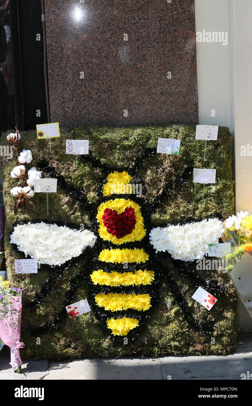 Bee memorial manchester hi-res stock photography and images - Alamy