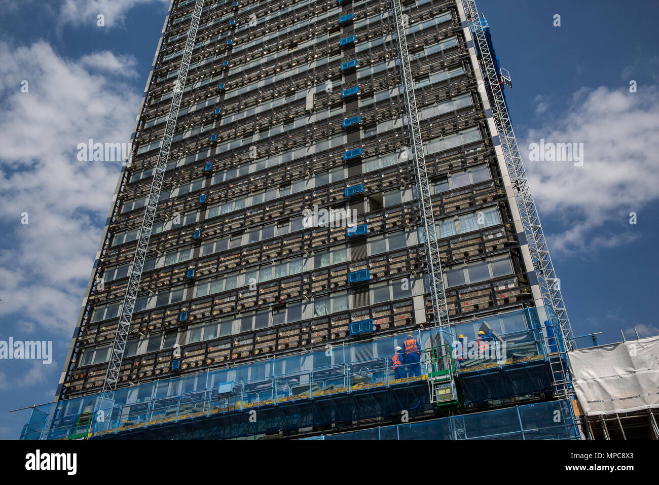 London, UK. 22nd May, 2018. Contractors from Engie, appointed by Newham ...