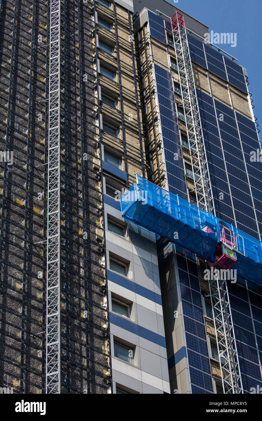London, UK. 22nd May, 2018. Contractors from Engie, appointed by Newham ...