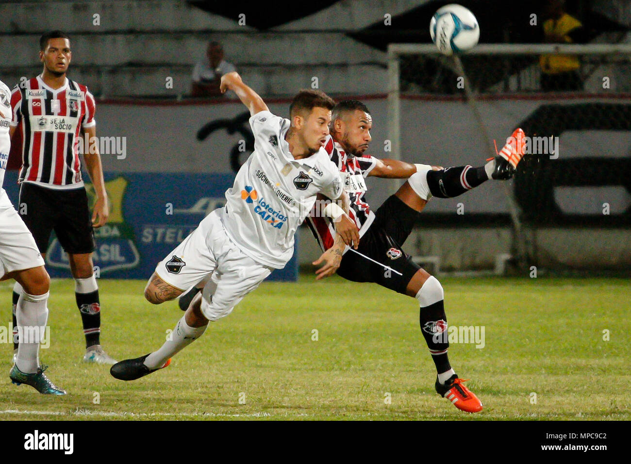 Recife, Brazil. 22nd May, 2018. Play of the match during Santa Cruz vs ...