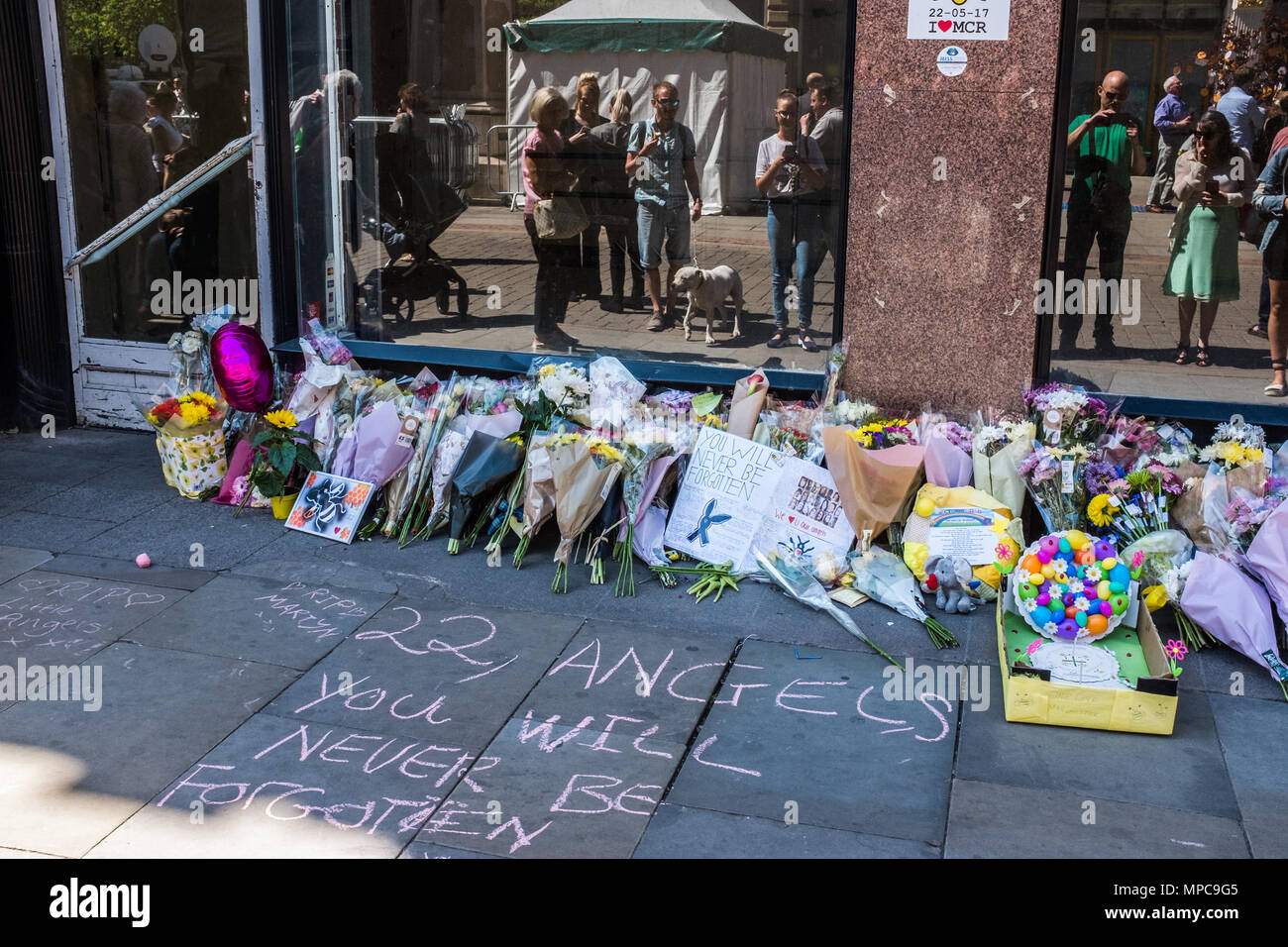 Bombing anniversary of manchester arena hi-res stock photography and ...