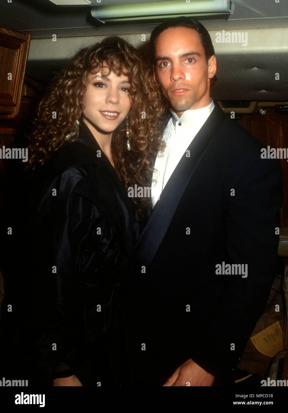 LOS ANGELES, CA - JANUARY 28: (L-R) Singer Mariah Carey and brother ...