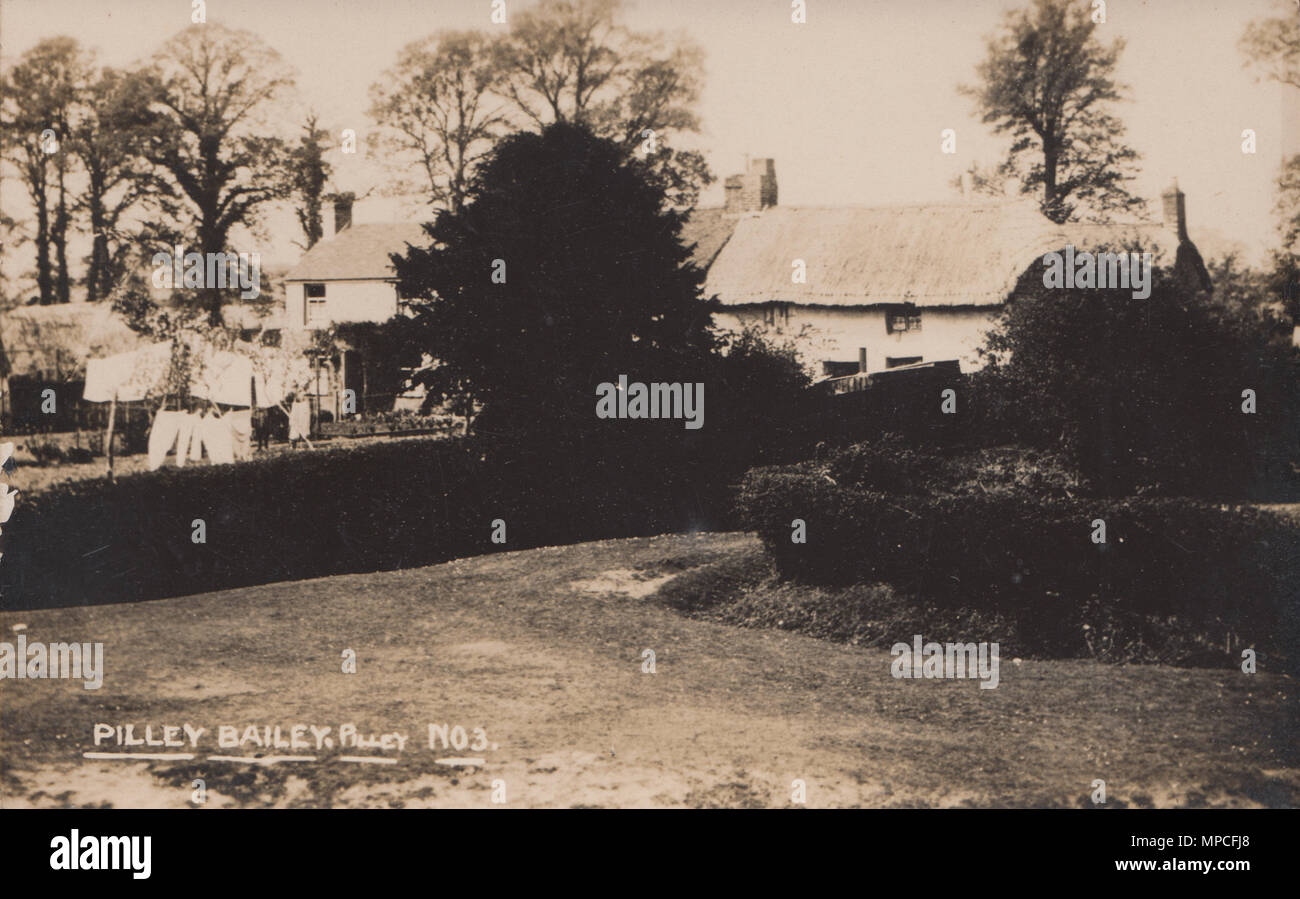 Pilley houses hi-res stock photography and images - Alamy