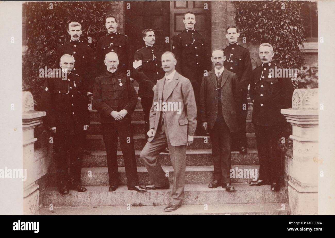 Plain clothes police officer hi-res stock photography and images - Alamy