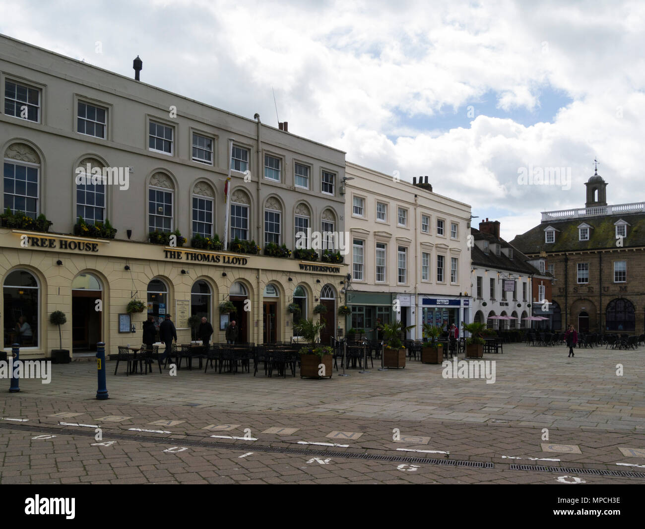 Warwick Town Centre High Resolution Stock Photography and Images - Alamy