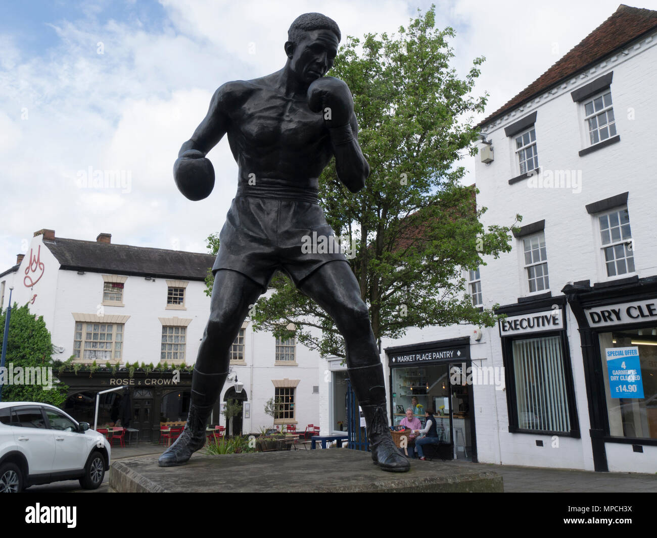 Statue of Randolph Turpin world middleweight champion when he defeated ...