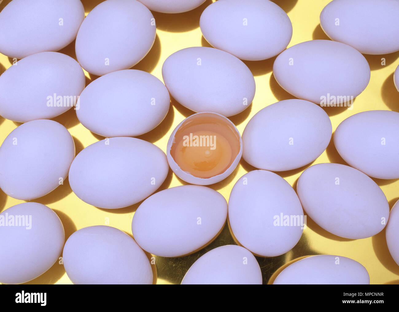 Broken yolk hi-res stock photography and images - Alamy