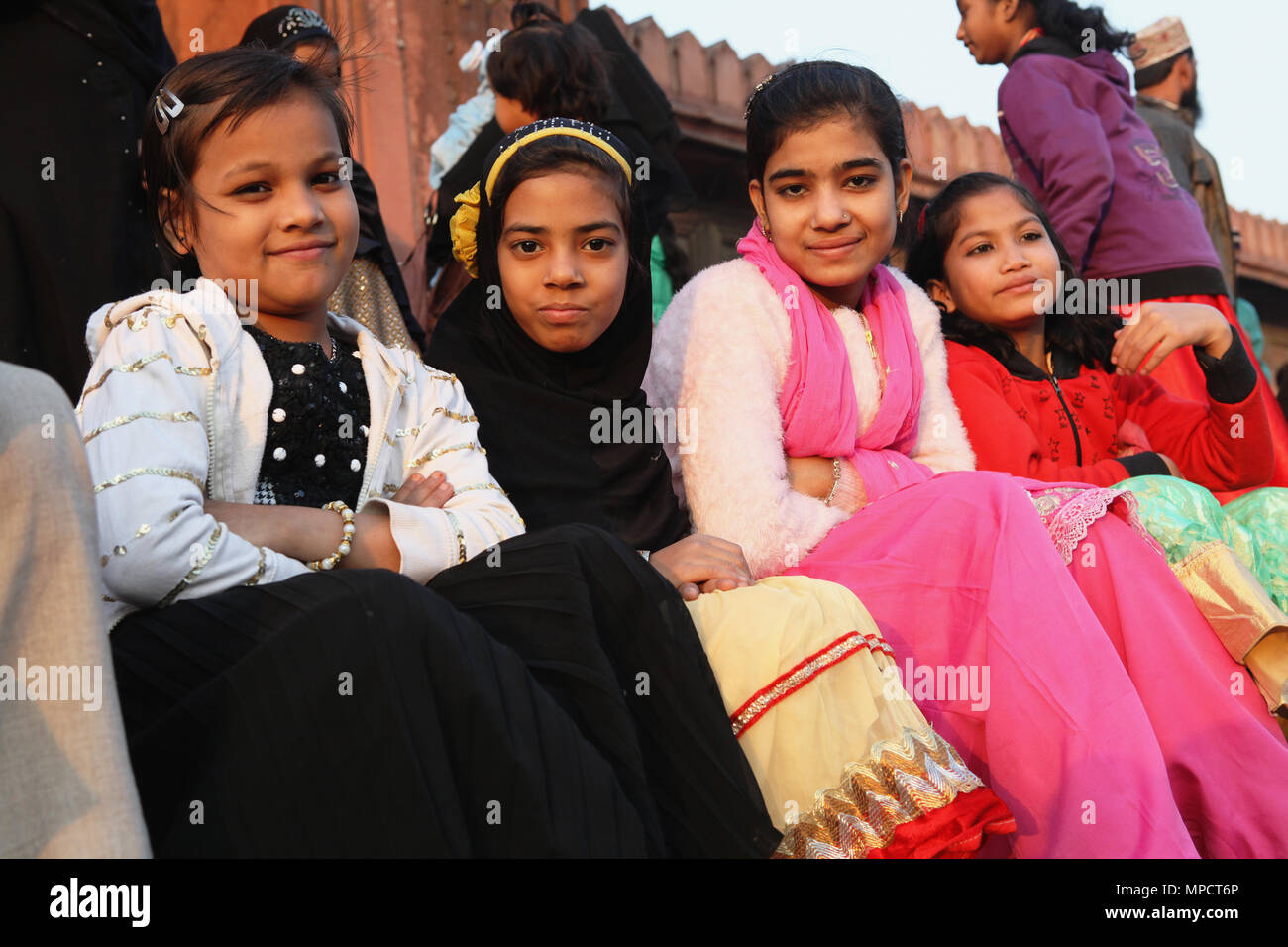 Mosque steps old delhi hi-res stock photography and images - Alamy