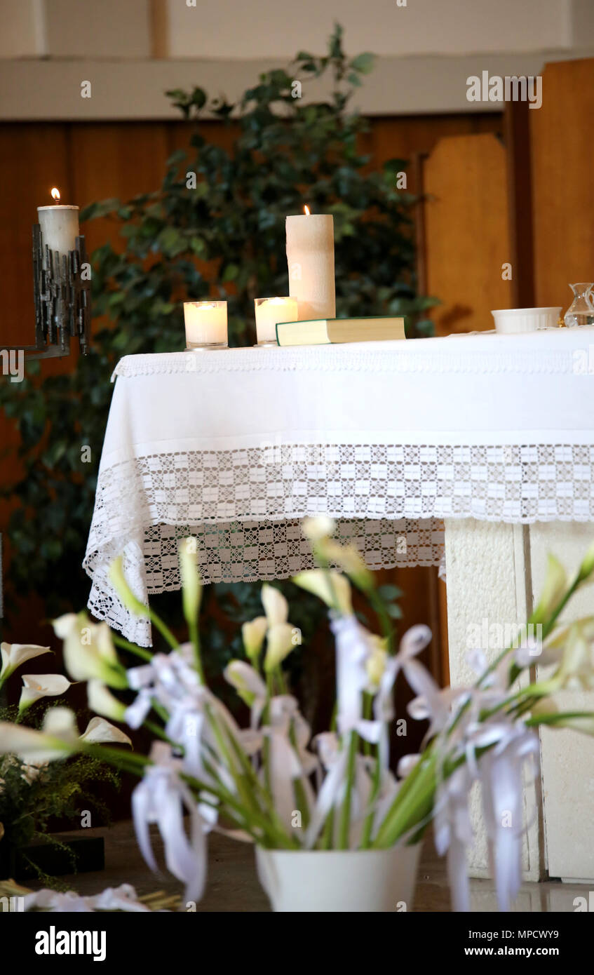 inside a catholic church during the holy mass Stock Photo - Alamy