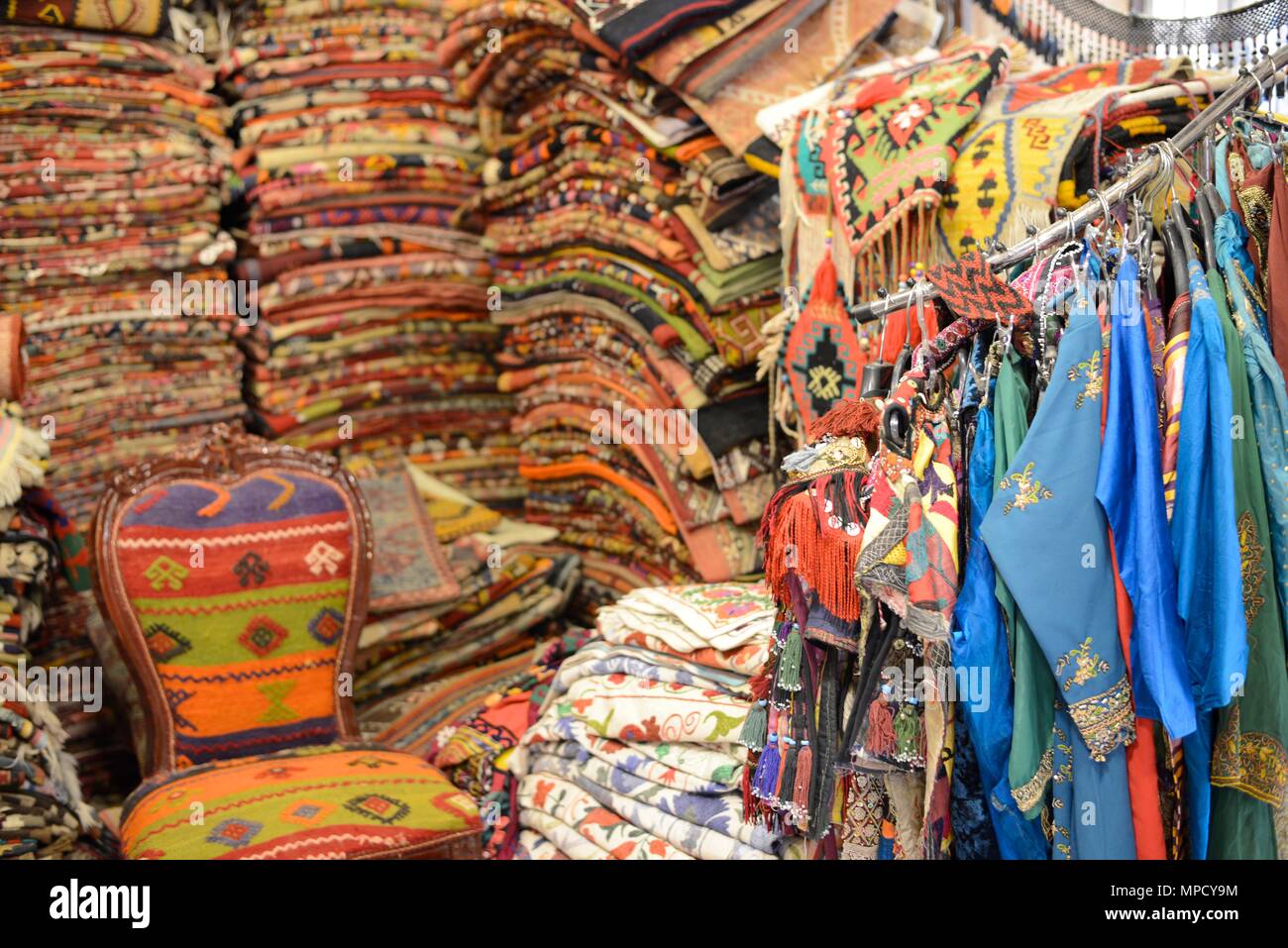 Shopping in Fethiye Turkey Stock Photo - Alamy