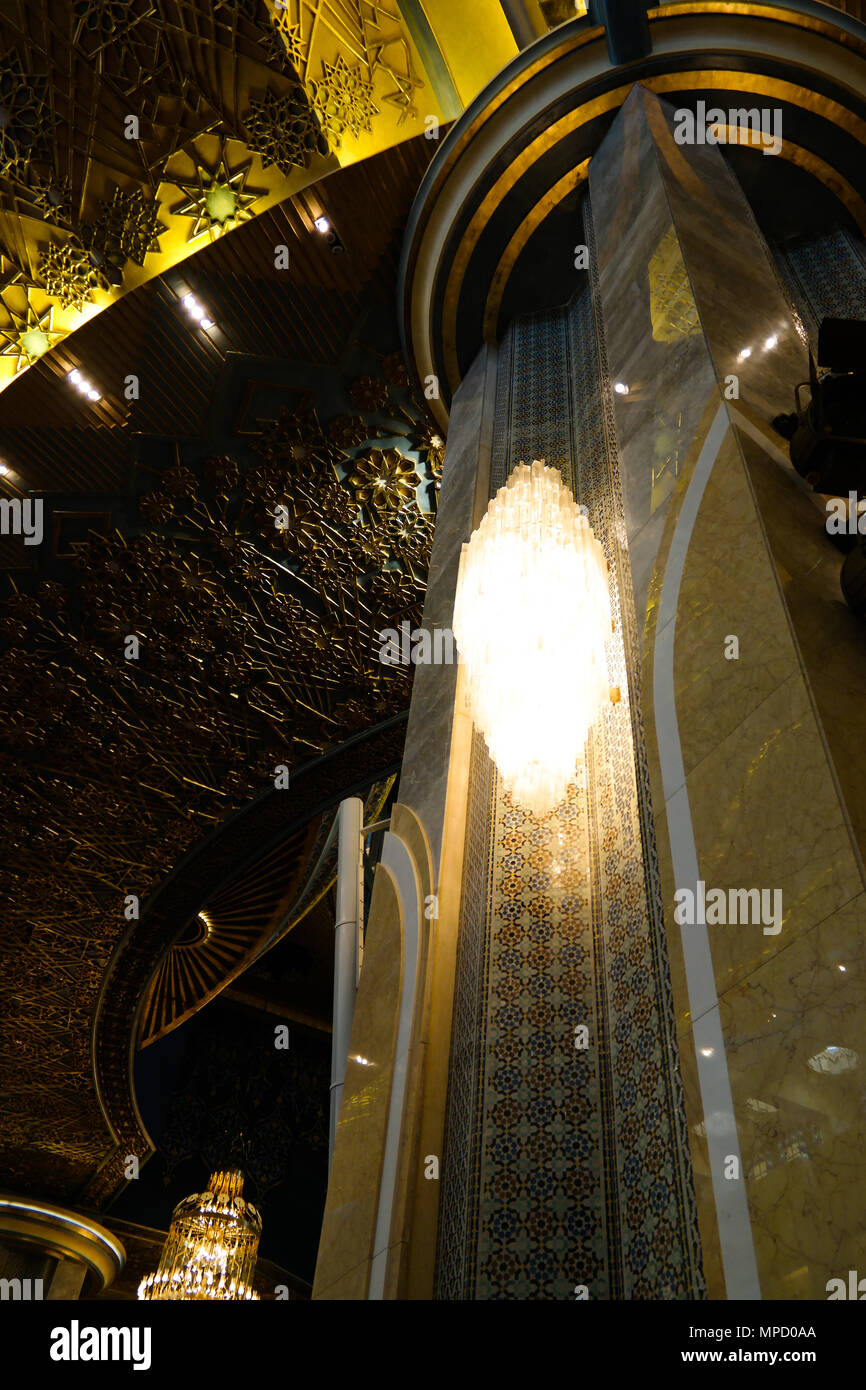Kuwait Grand Mosque interior in Kuwait-city, Kuwait Stock Photo - Alamy