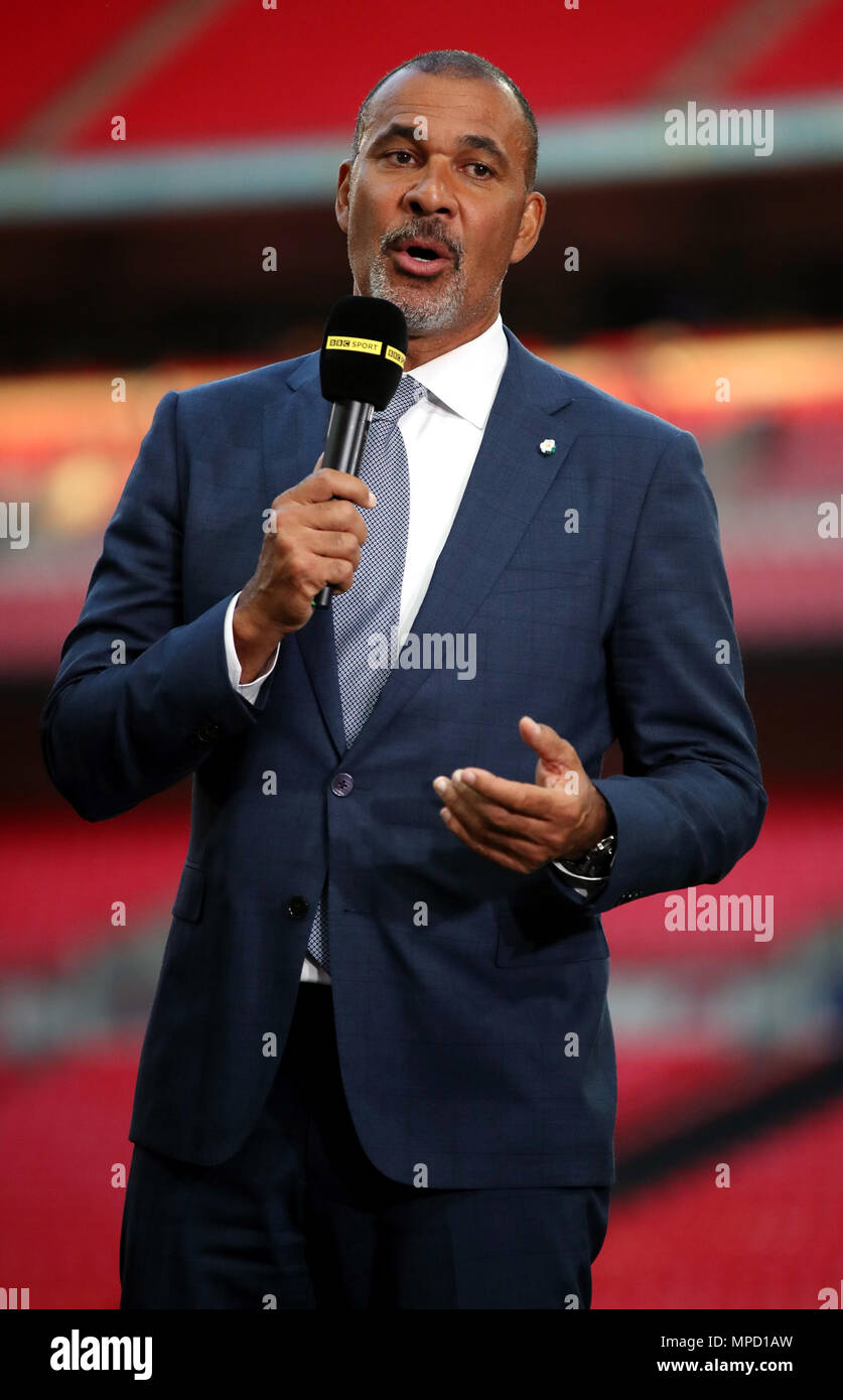 Chelsea player manager ruud gullit hi-res stock photography and images ...