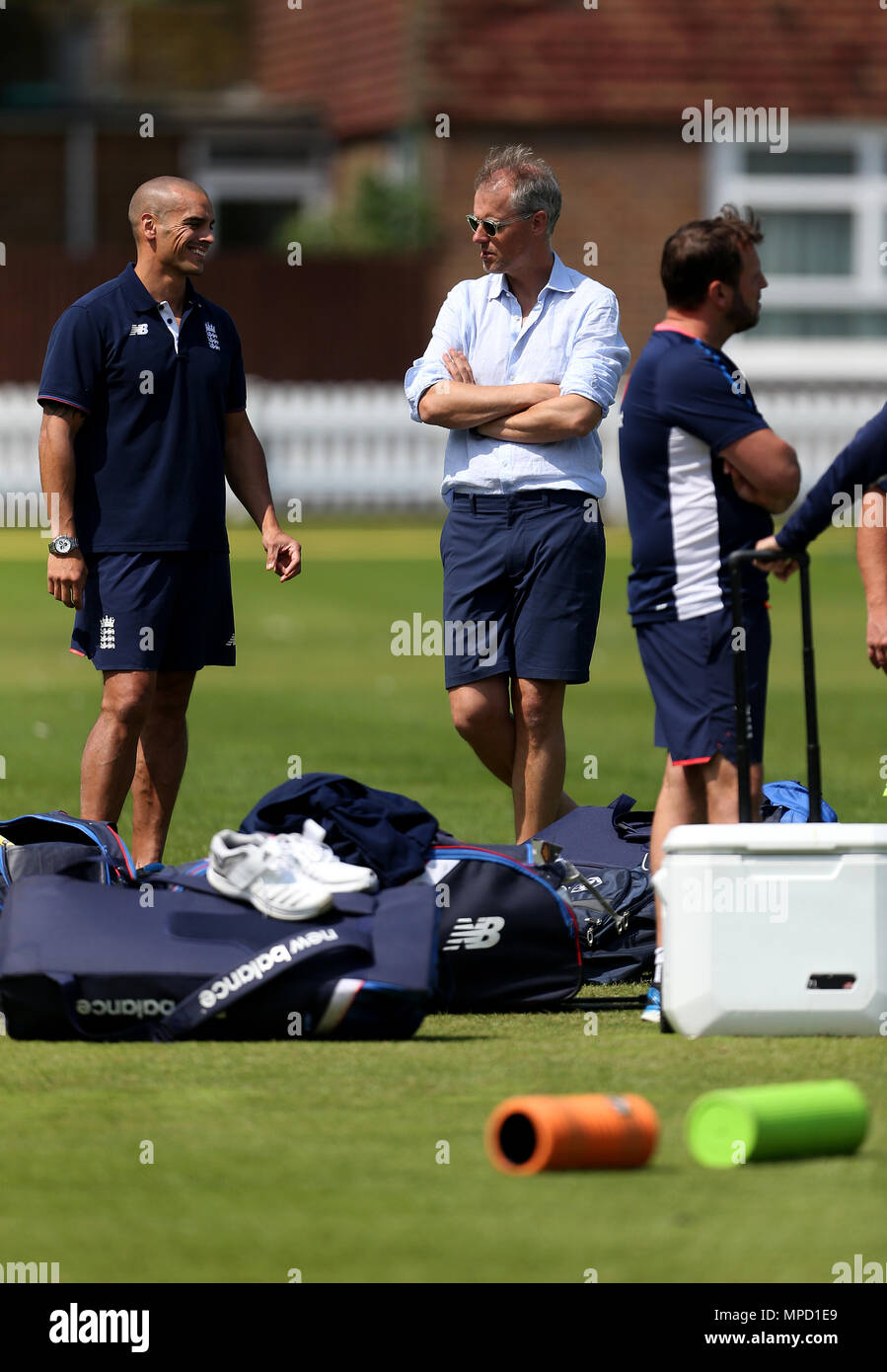 Ed smith england cricket senior selector hi-res stock photography and ...