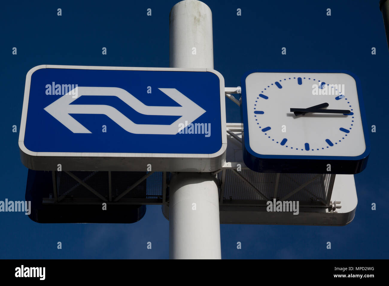 Dutch railways hi-res stock photography and images - Alamy