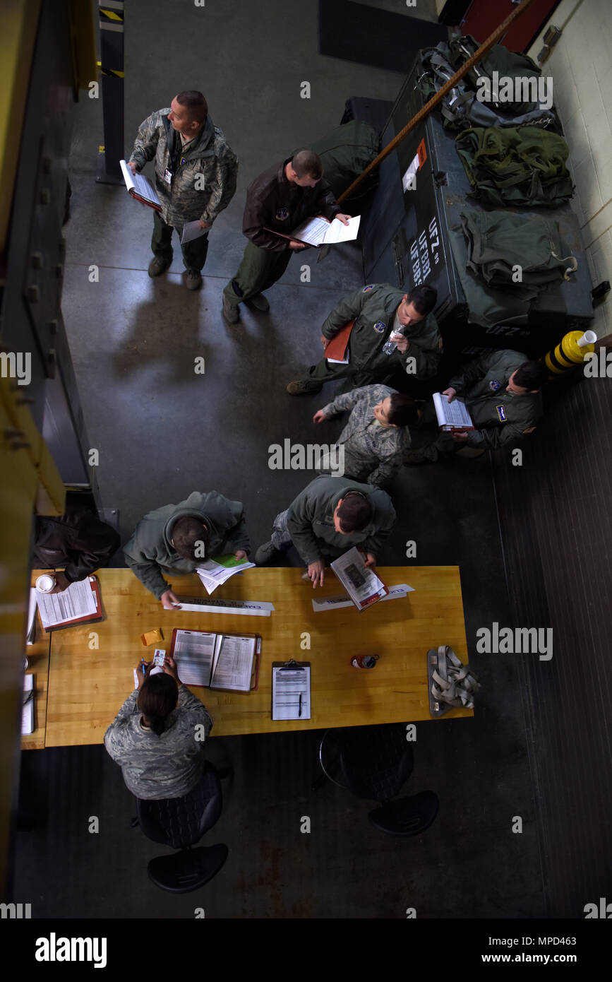 Deployment processing line hi-res stock photography and images - Alamy