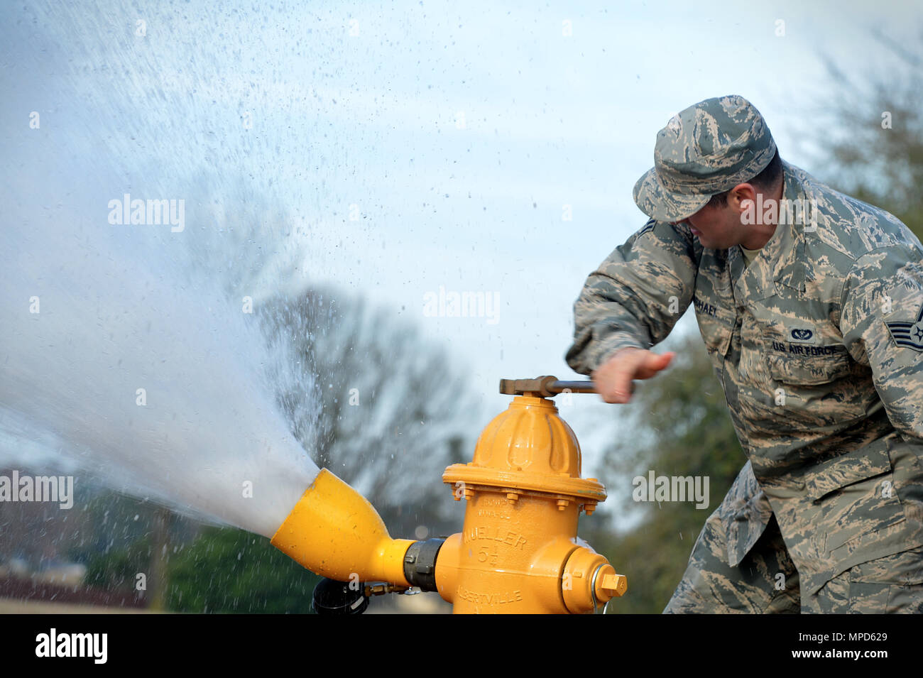 Class c fire hydrant hi-res stock photography and images - Alamy
